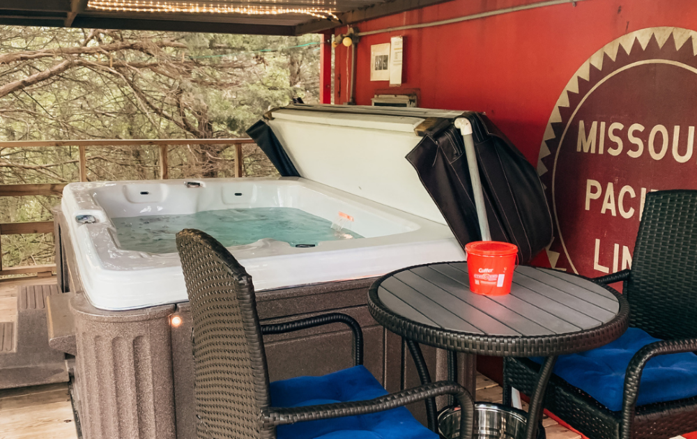 A 2-Night Unique Romantic Escape at River of Love Cabins. - MyDatePlans